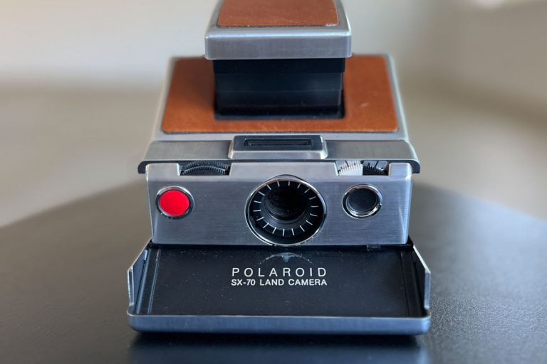 The Polaroid SX-70 Land Camera Review: How to Use This Iconic Camera ...